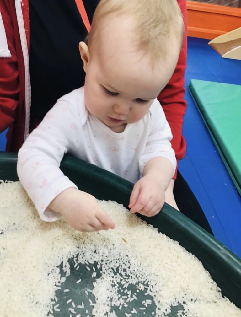 TUFF TRAY CHALLENGE – MonkeyMoos